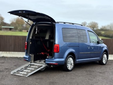 Used Grey Volkswagen Caddy Maxi Life For Sale - Exchange and Mart
